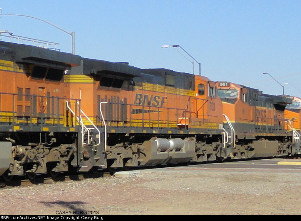 BNSF 703